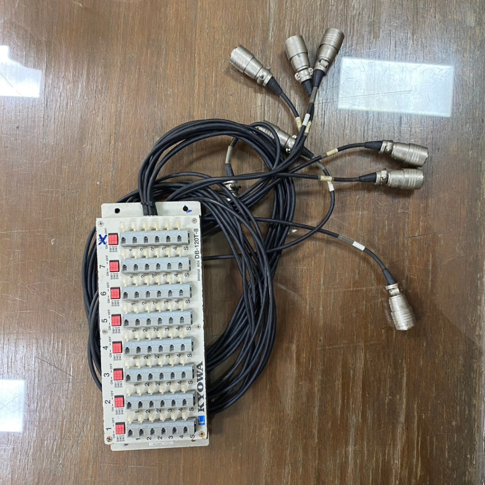 ชุดวงจรบริดจ์ 8 ช่องวัด (Bridge Boxes) - KMITL Central Laboratory